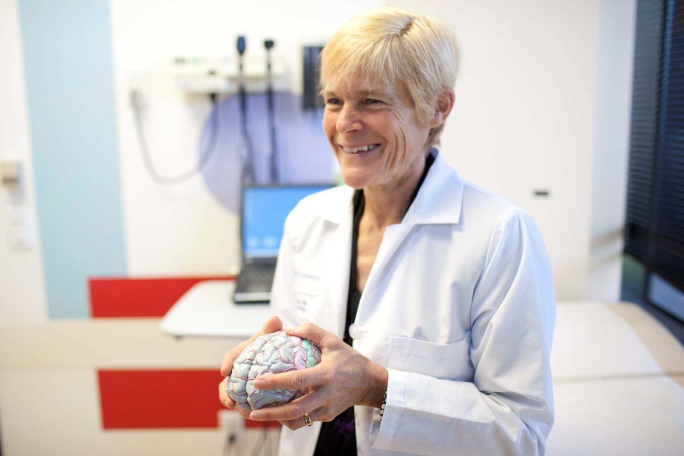 Dr. Mary Zupanc awarded prestigious Arnold P. Gold Humanism in Medicine ...
